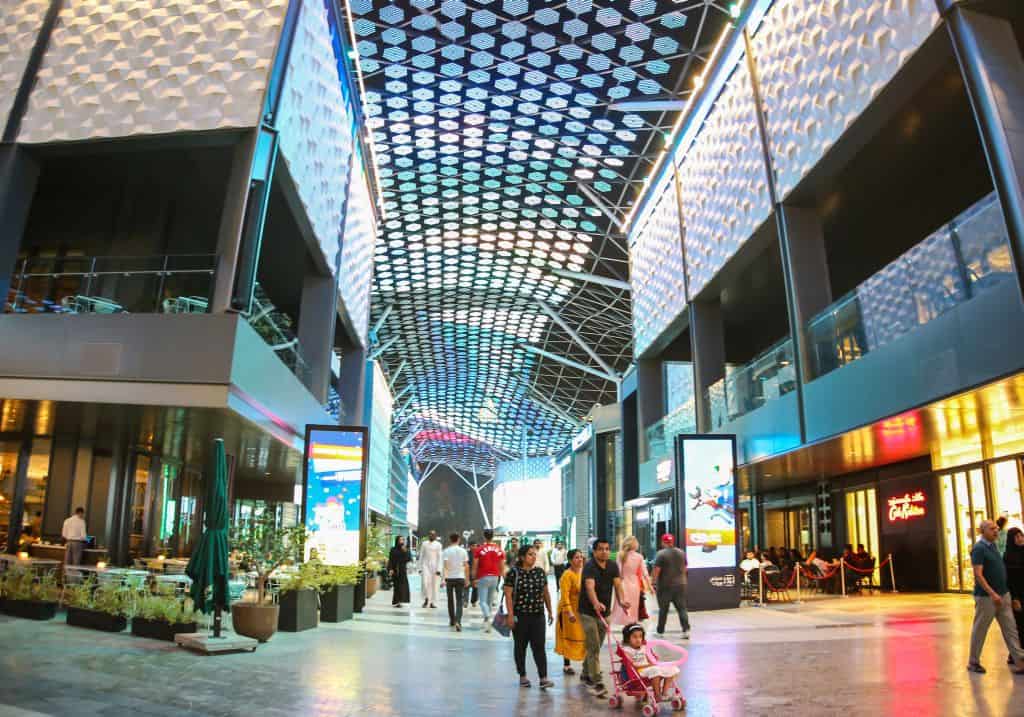 City Walk Dubai: Shopping, Kunst, Natur und Events - Dubai.de